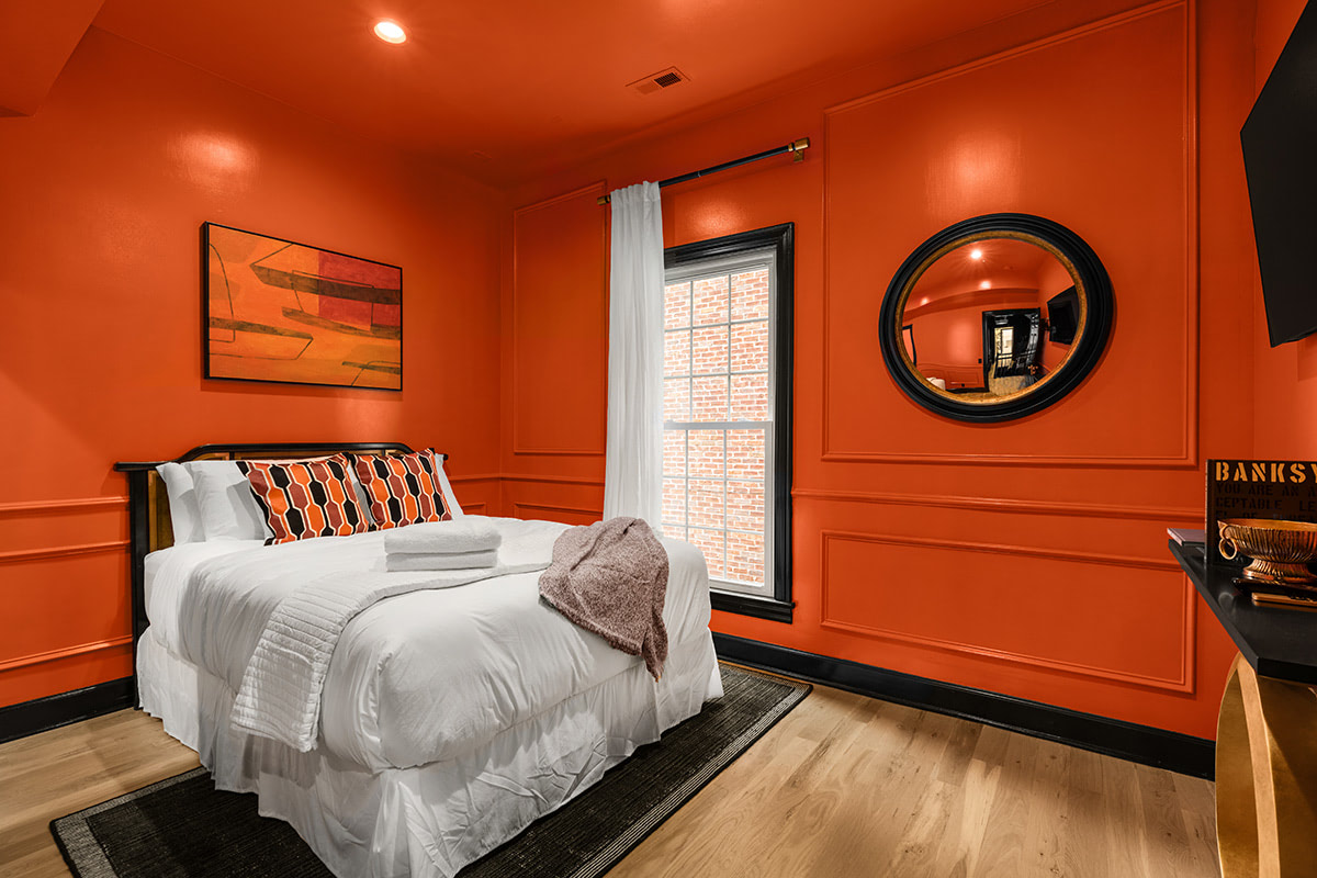 Spacious Luxury Stay Near Music Row- FlyghtHouse Nashville