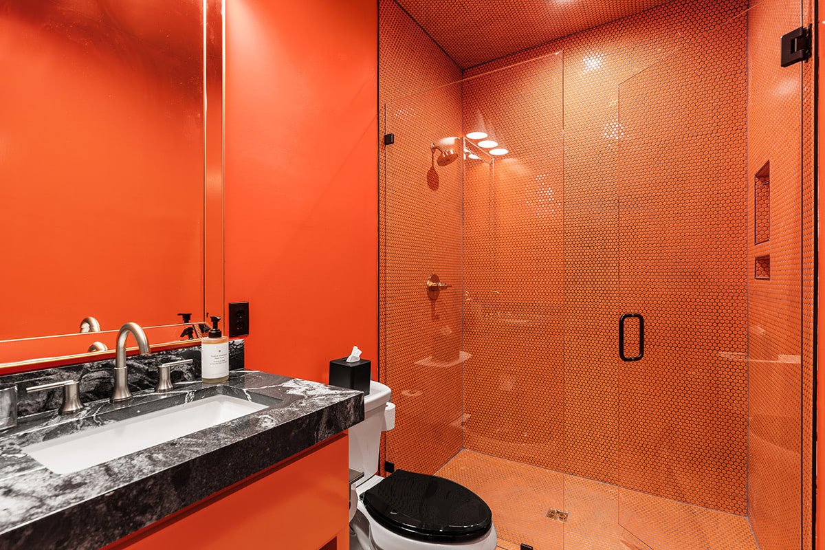 Spacious Luxury Stay Near Music Row- FlyghtHouse Nashville