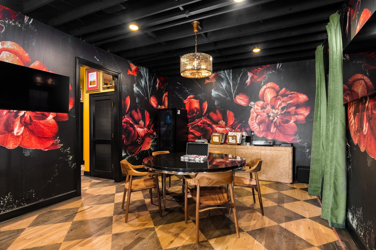 Spacious Luxury Stay Near Music Row- FlyghtHouse Nashville