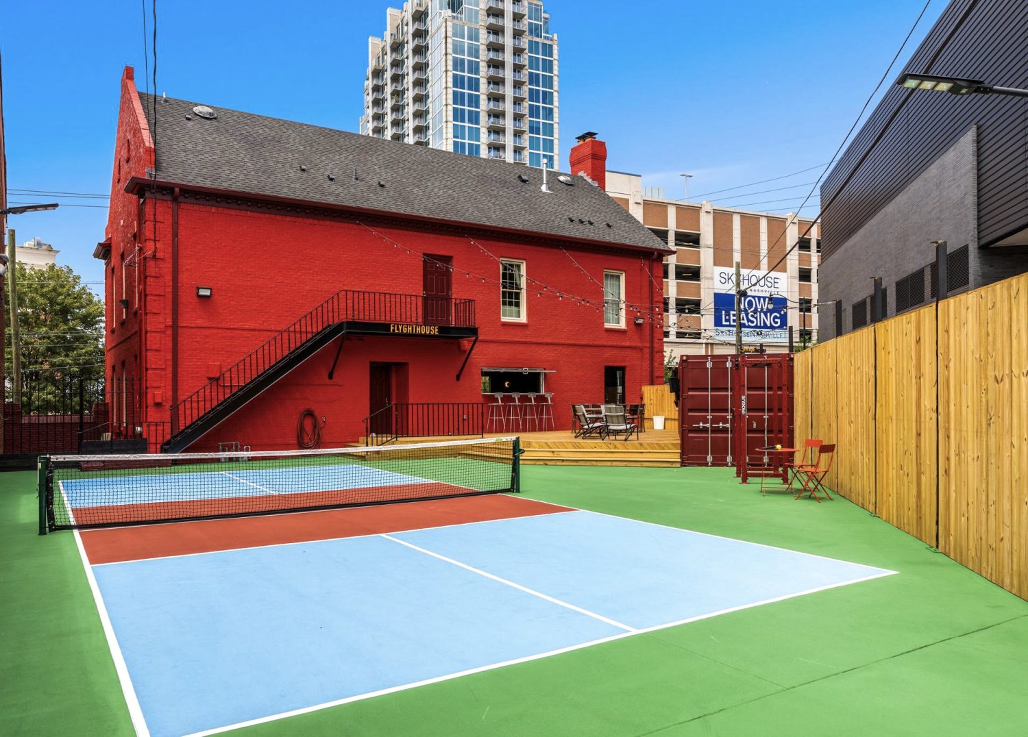 Spacious Luxury Stay Near Music Row- FlyghtHouse Nashville